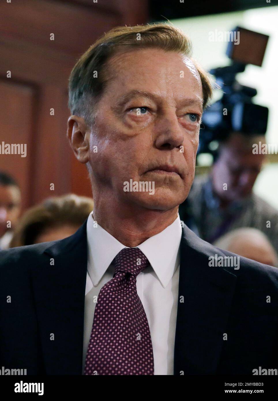 FILE - In this Sept. 18, 2014 file photo, Jamie Fox listens after New ...