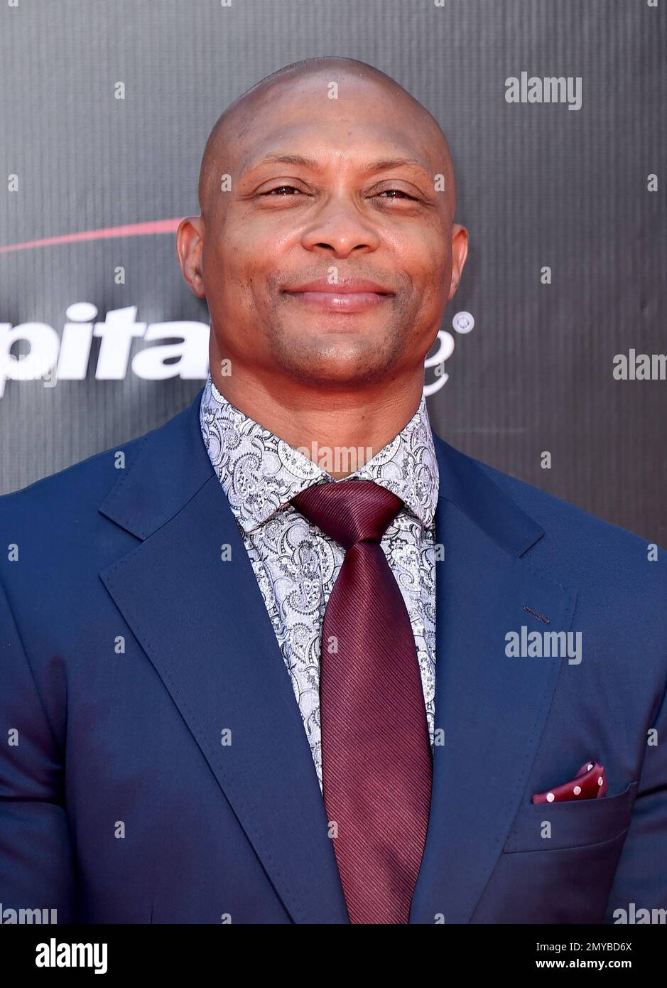 Eddie George arrives at the ESPY Awards at the Microsoft Theater on ...