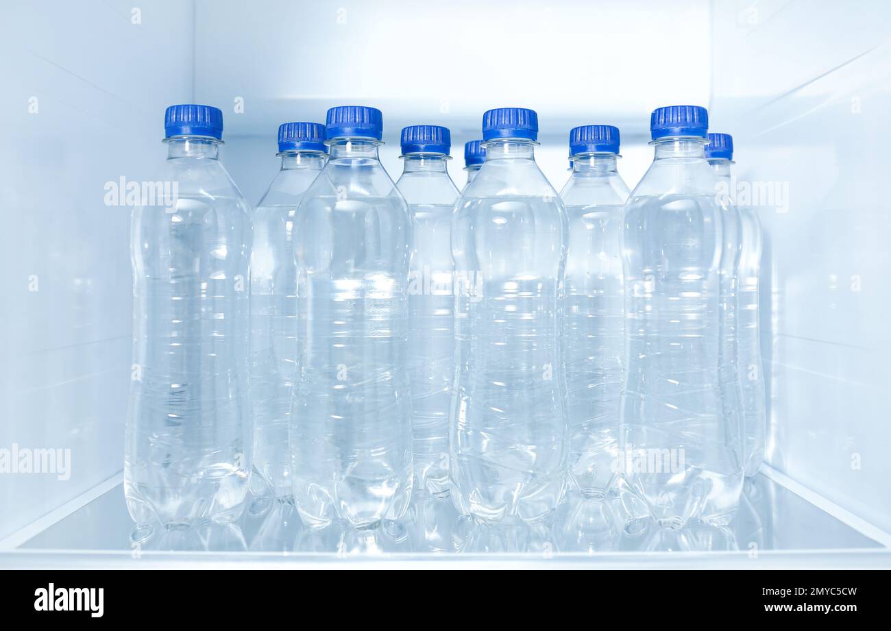 Soda bottles on shelf hi-res stock photography and images - Alamy