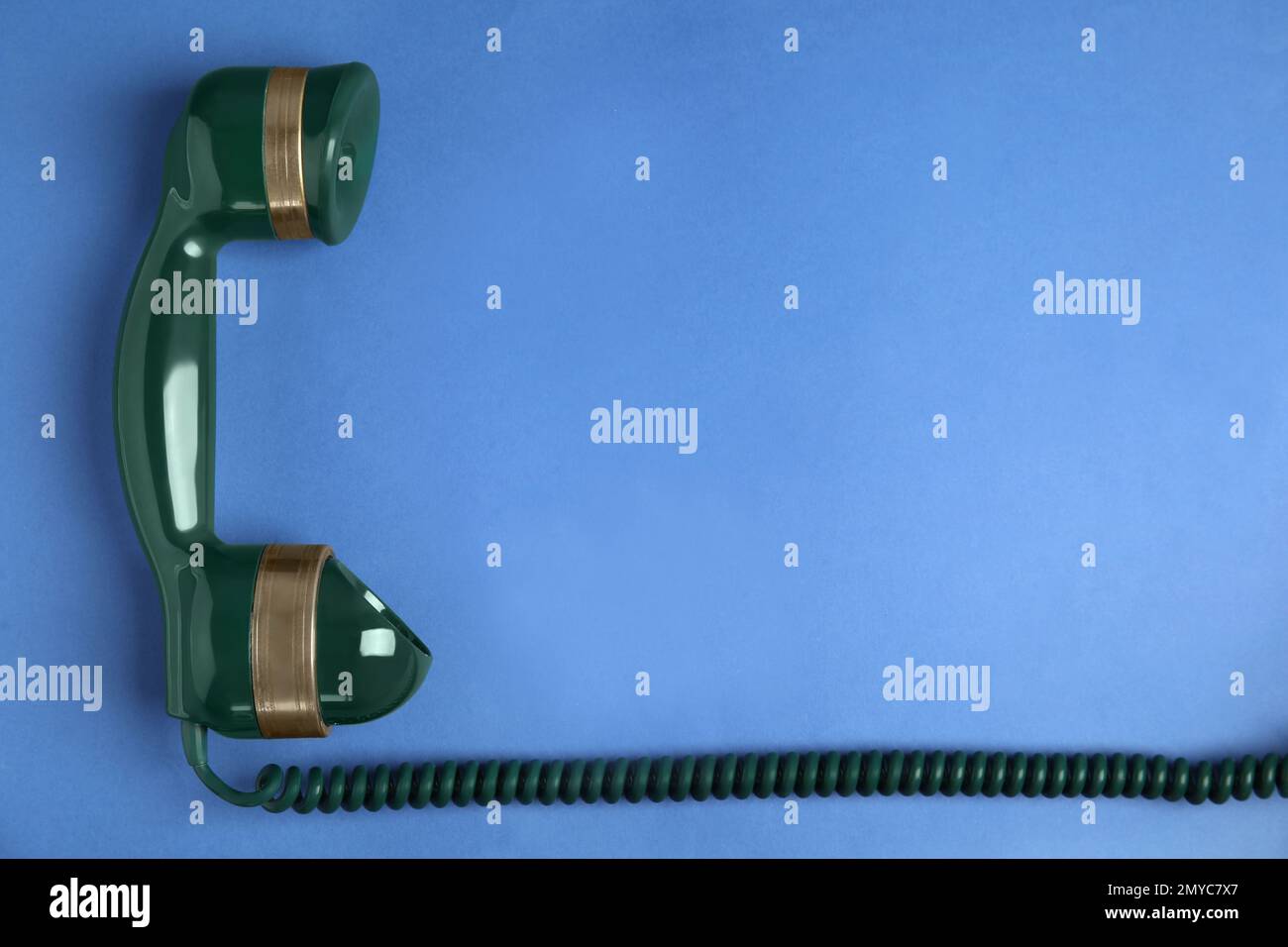 Blue vintage telephone handset hi-res stock photography and images - Alamy
