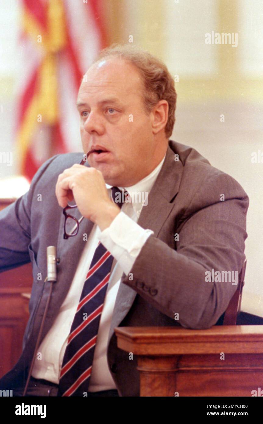 FILE - In this June 23, 1989, file photo, John M. Dowd, the lawyer ...