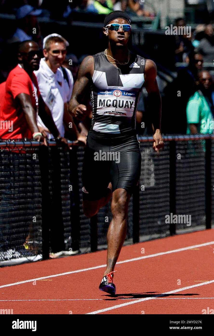 Tony McQuay wins his heat in the semi-finals of the men's 400-meter at ...