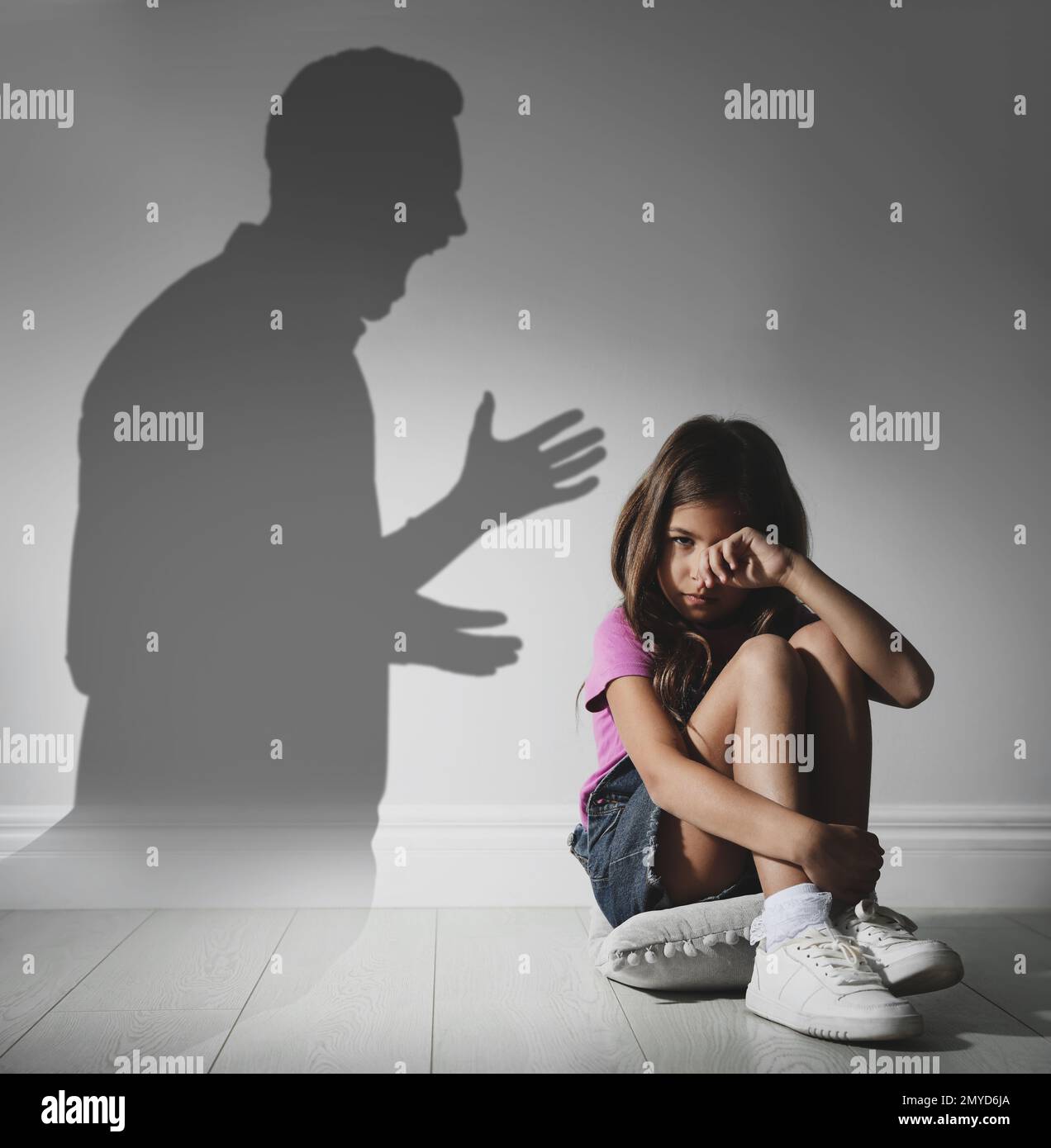 Child yelling angry hi-res stock photography and images - Alamy