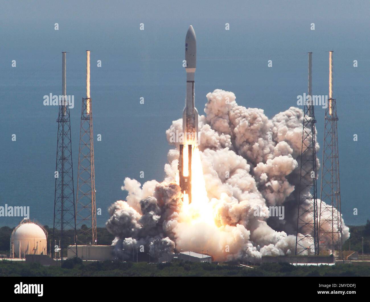 FILE - In this Friday, Aug. 5, 2011 file photo, an Atlas V rocket ...