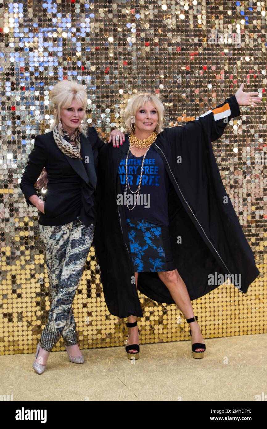 Actresses Joanna Lumley and Jennifer Saunders pose for photographers ...
