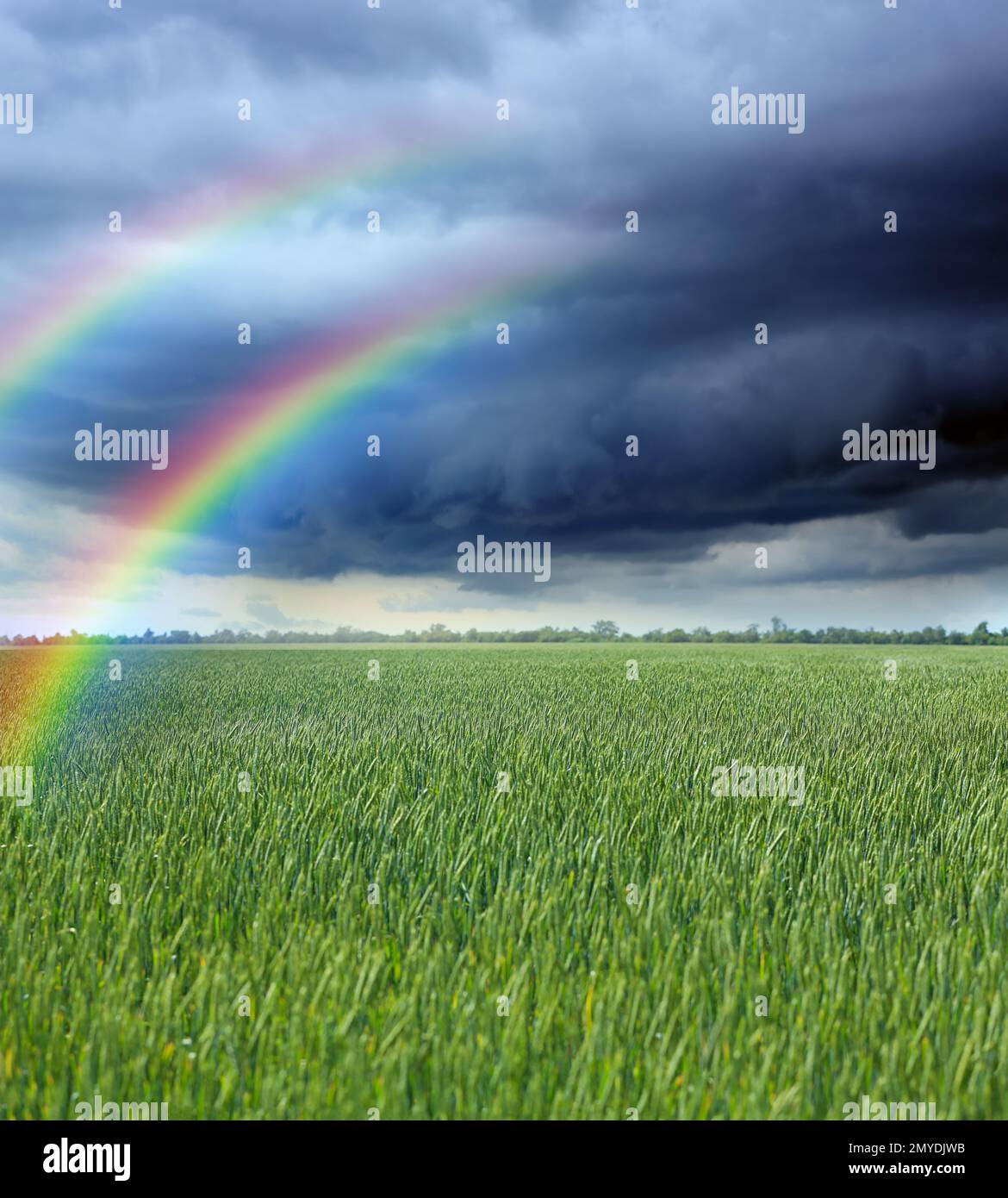 Village under rainbow hi-res stock photography and images - Alamy