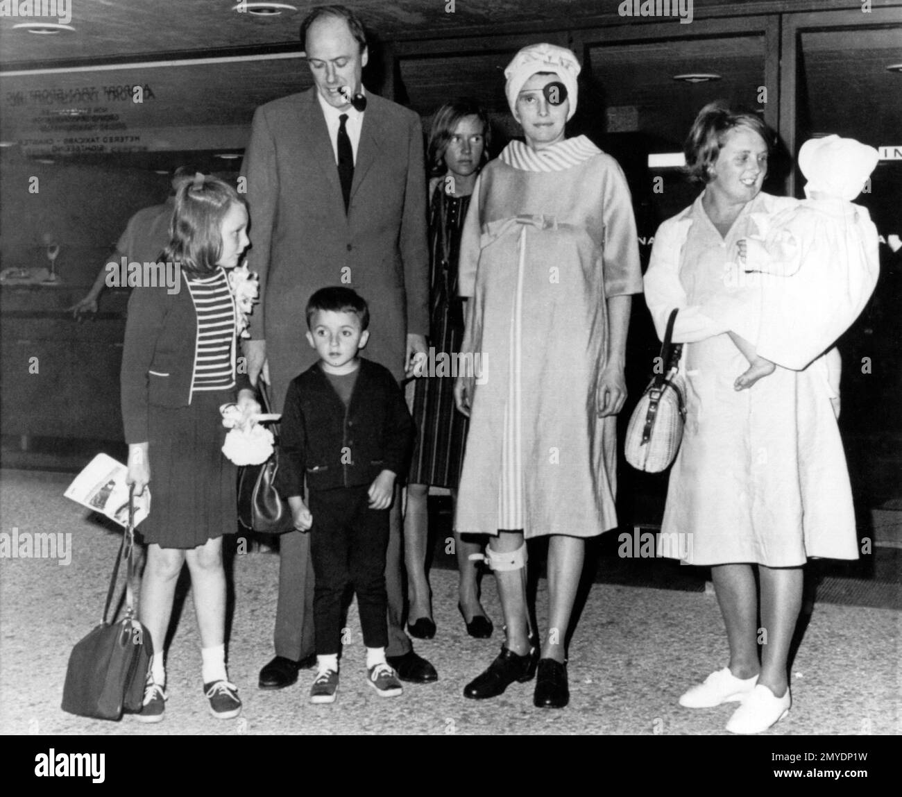 Ophelia Dahl Married