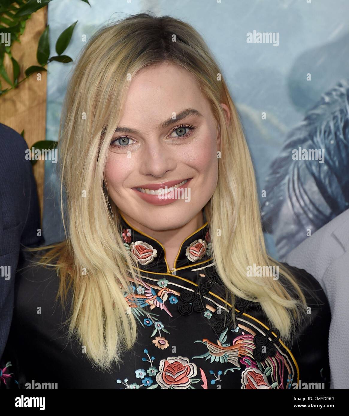 Margot Robbie arrives at the Los Angeles premiere of "The Legend of ...