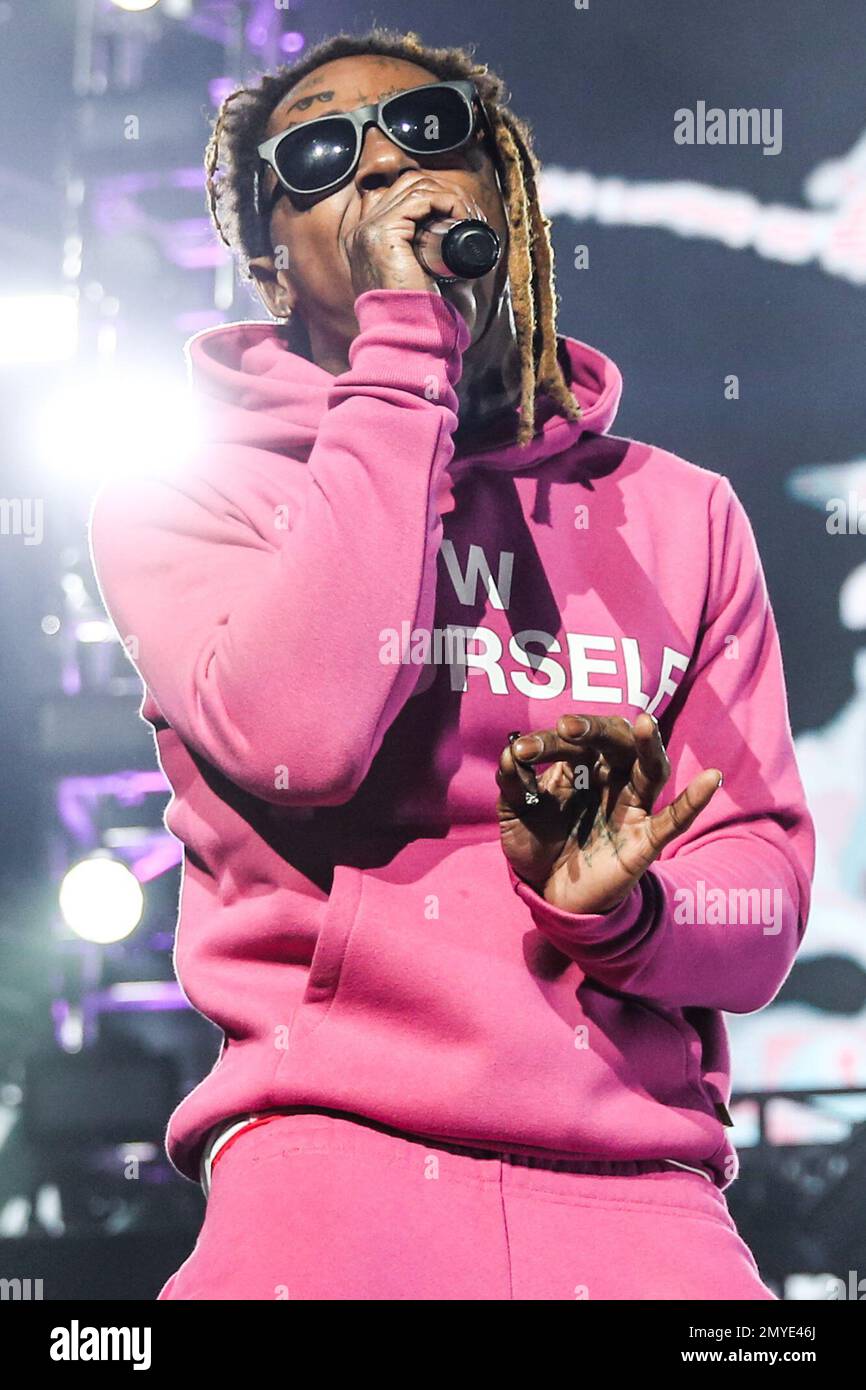 Lil Wayne performs at the 2016 BET Experience at the Staples Center on ...