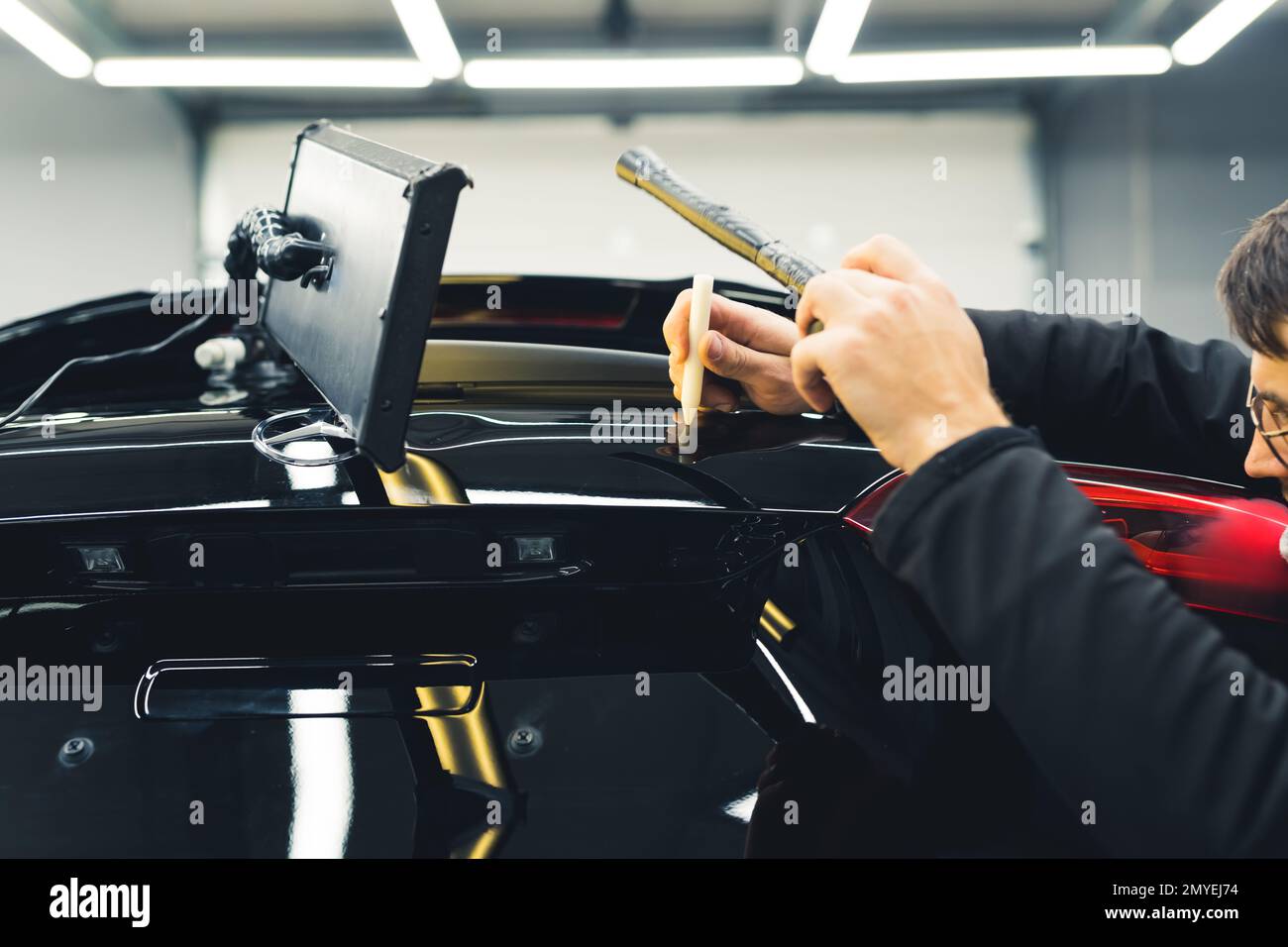 Dent hammer hi-res stock photography and images - Alamy