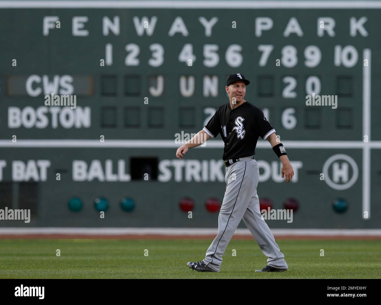 Chicago White Sox third baseman Todd Frazier walks across the outfield ...
