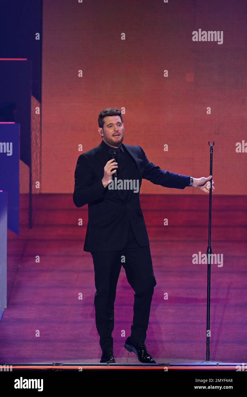 Michael buble 2019 tour hi-res stock photography and images - Alamy