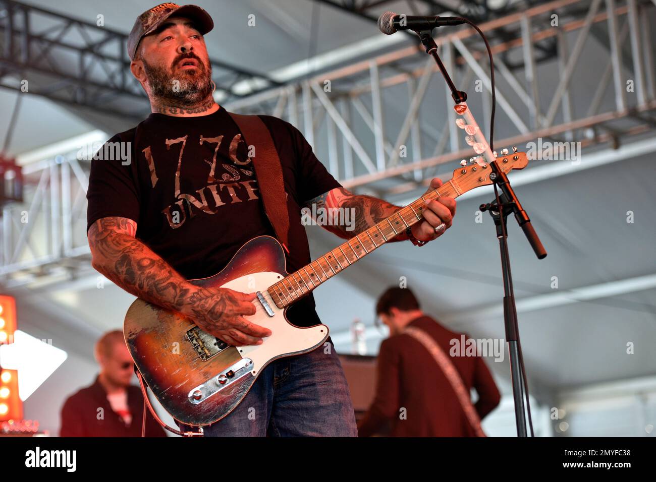 Aaron Lewis performs at LakeShake at FirstMerit Bank Pavilion at ...