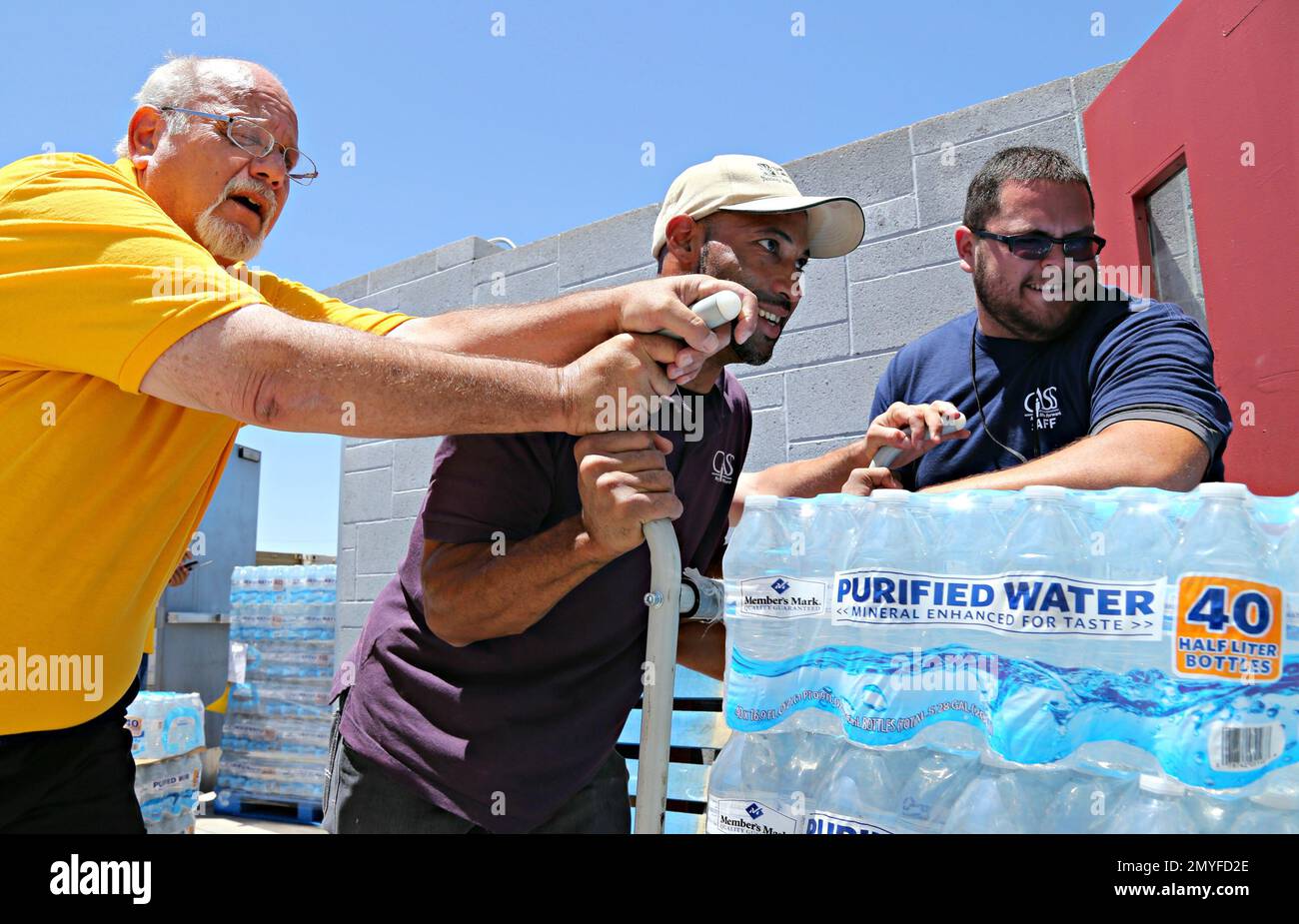 This Tuesday, June 14, 2016 photo Leo Block, left, Matari Phason ...