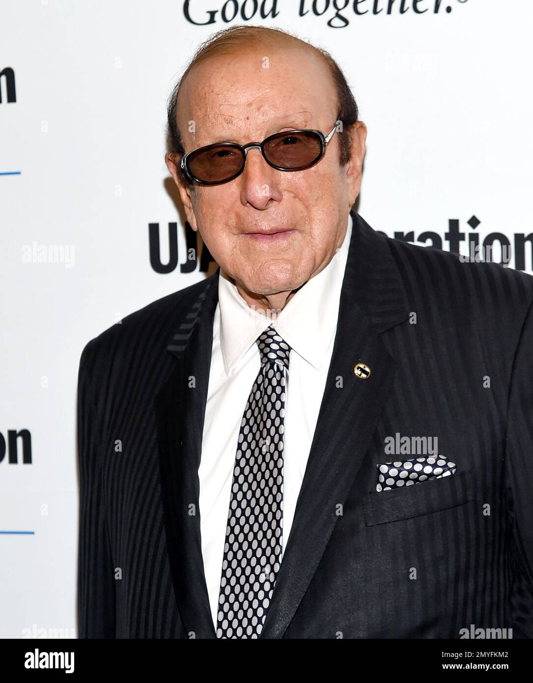 Record producer and music executive Clive Davis attends the UJA ...