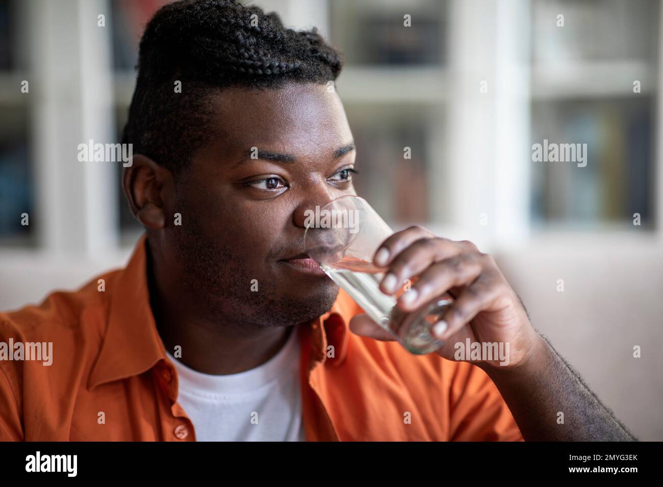 Young guy like water hi-res stock photography and images - Alamy