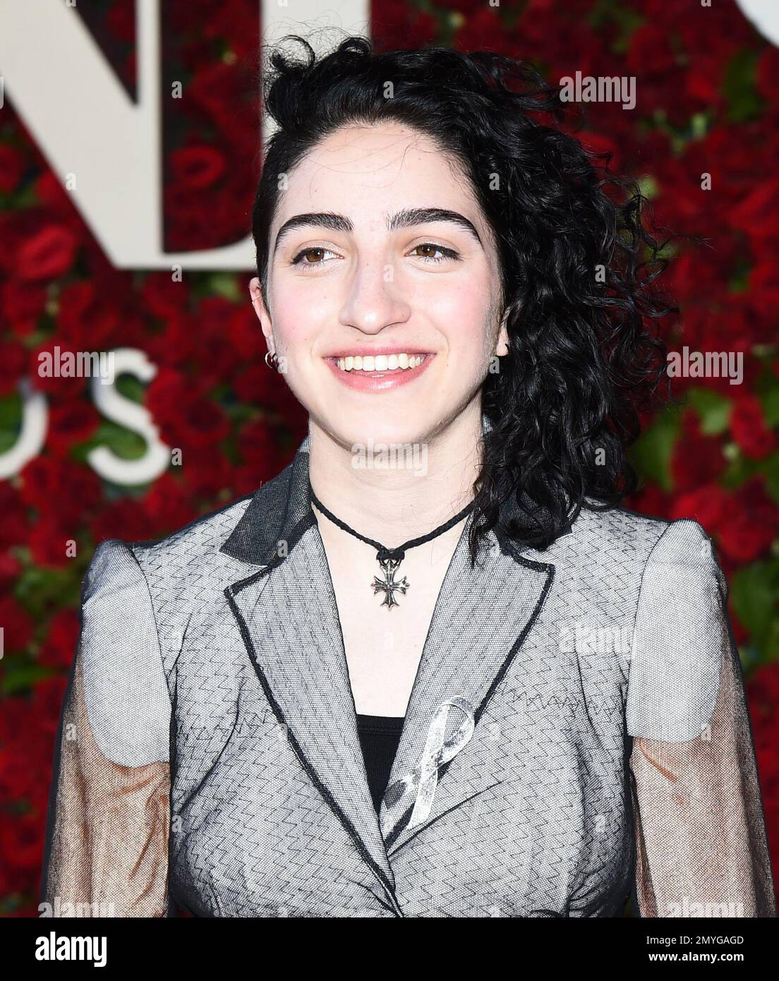 Emily Estefan arrives at the Tony Awards at the Beacon Theatre on ...