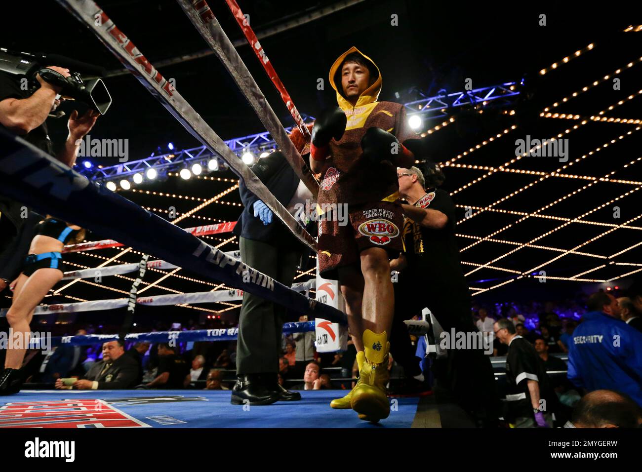 Zou Shiming, of China, steps into the right for a WBO flyweight title ...