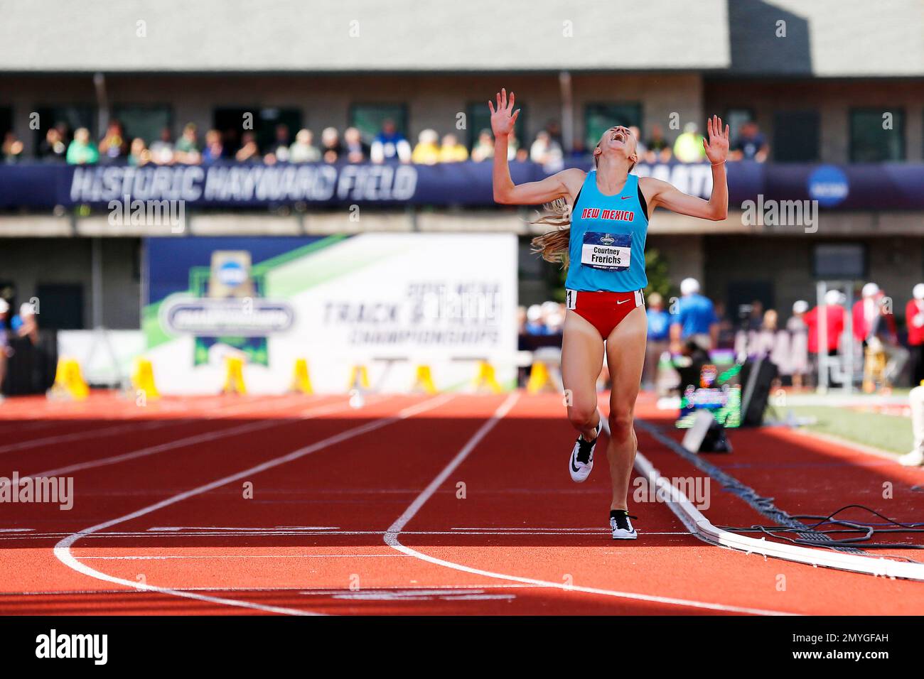 New Mexico's Courtney Frerichs reacts after winning the women's 3000 ...