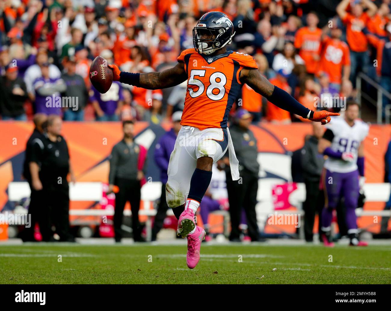 FILE - In this Oct. 4, 2015, file photo, Denver Broncos outside ...