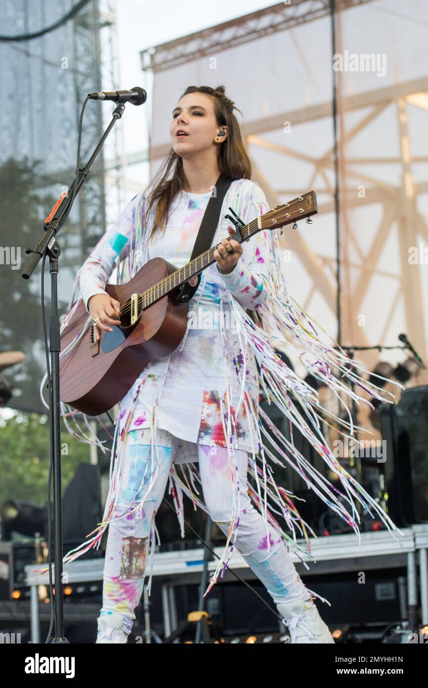 Nanna Bryndis Hilmarsdottir of Of Monsters and Men performs at Bunbury ...