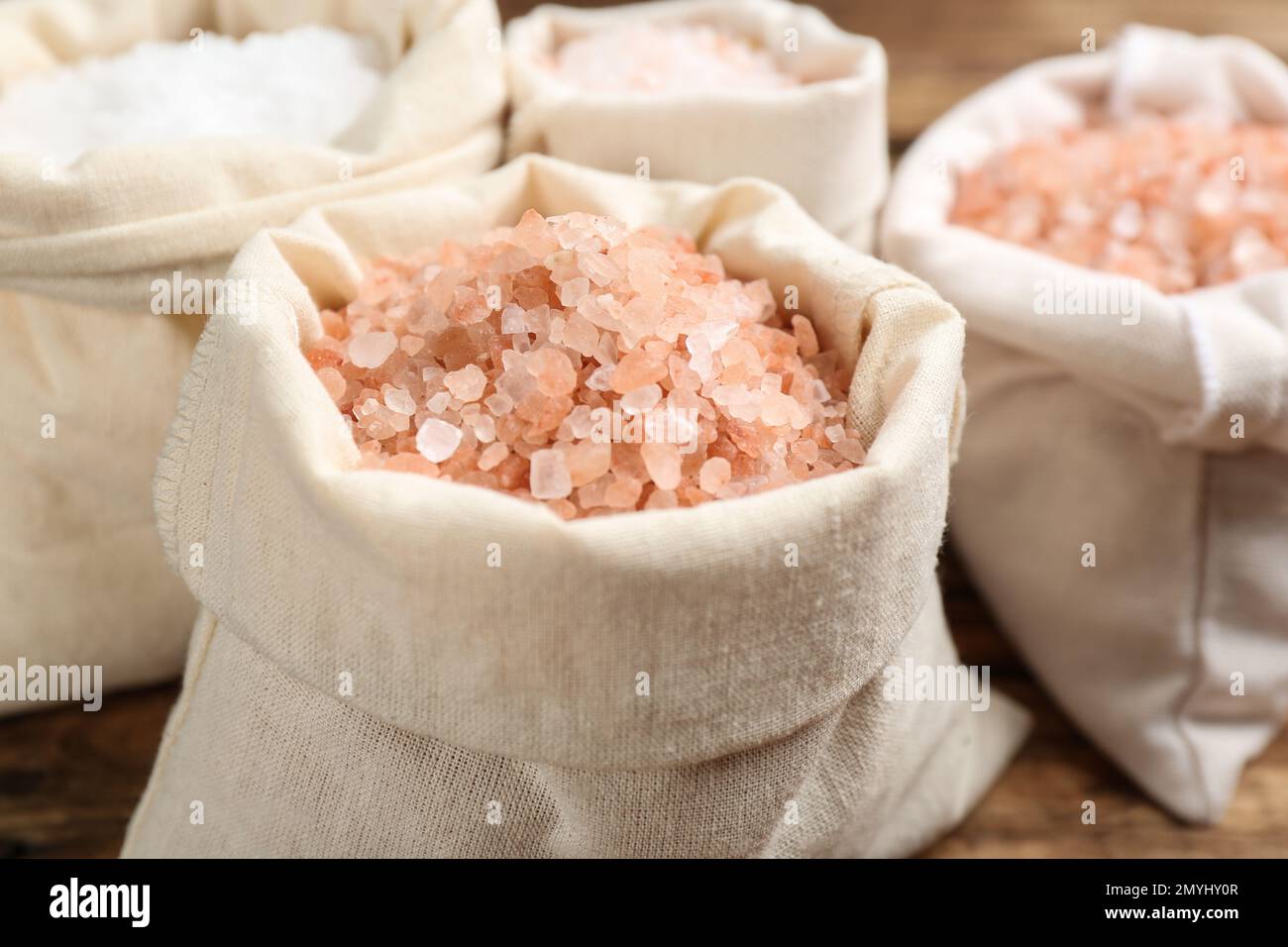 White sack of pink himalayan salt, closeup Stock Photo - Alamy