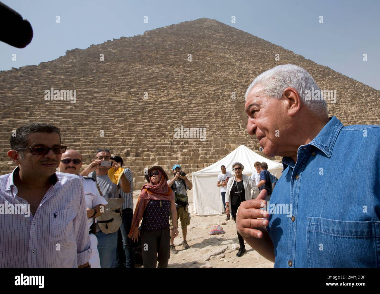 Egyptian archaeologist Zahi Hawass, Egypt's former head of antiquities ...