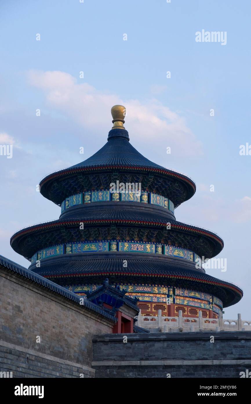 White clouds temple and beijing hi-res stock photography and images - Alamy