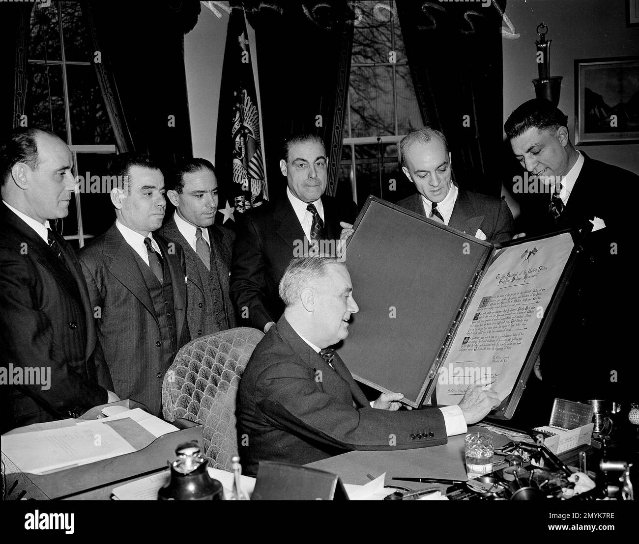 Members of the Maltese Community of Metropolitan New York present ...