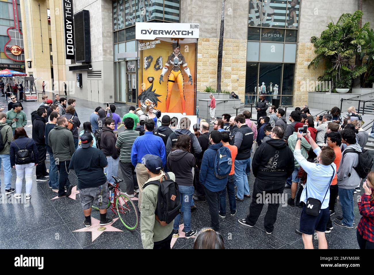 IMAGE DISTRIBUTED FOR BLIZZARD - Overwatch fans crowd in front of the ...