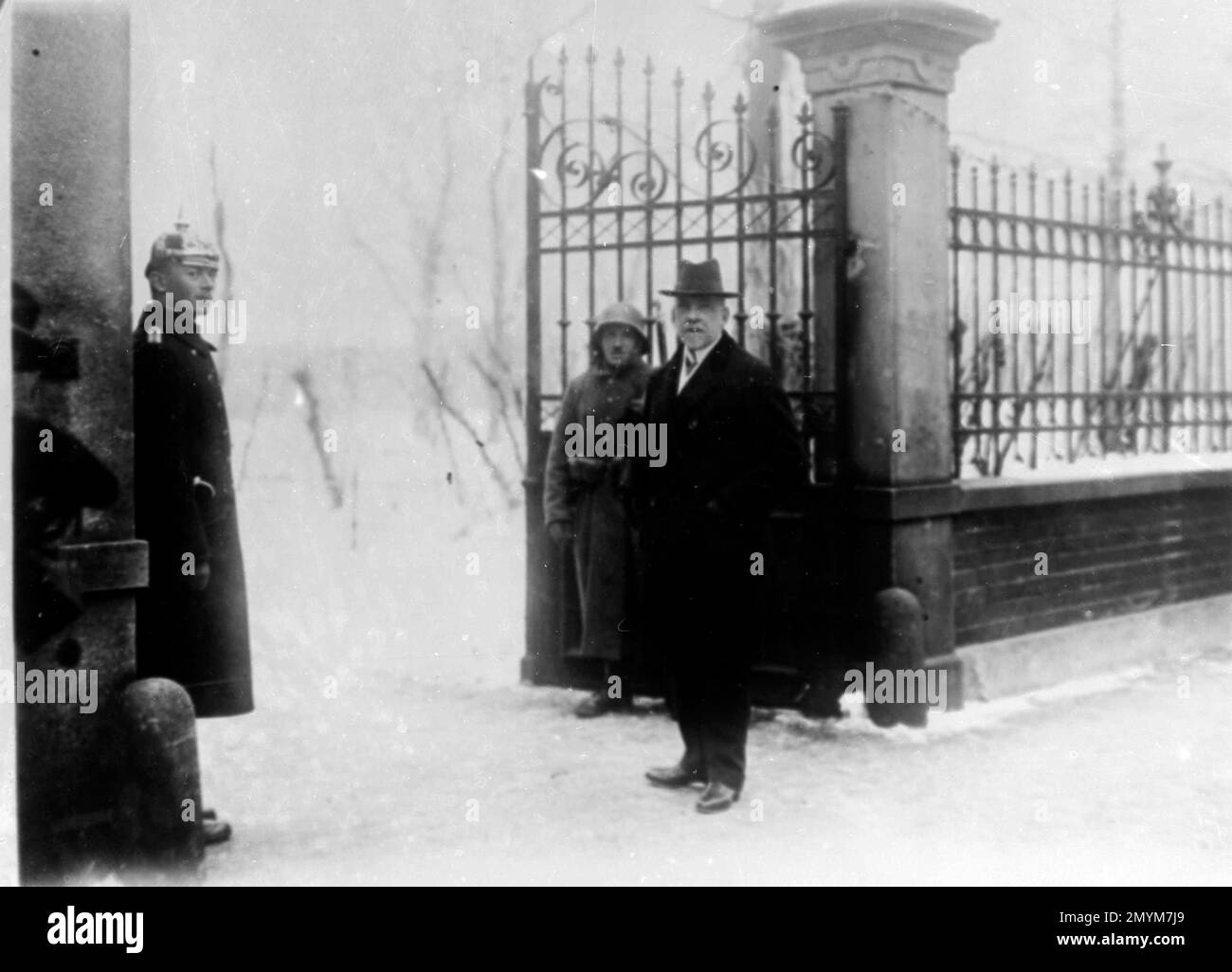 Georg Neithardt, presiding judge, enters the former Military Academy ...