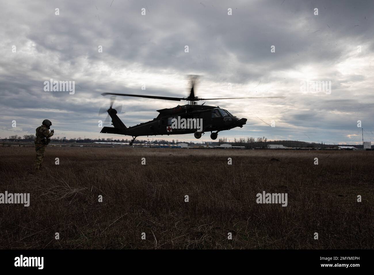 Soldiers assigned to the 39th Brigade Engineer Battalion, 2nd Brigade ...