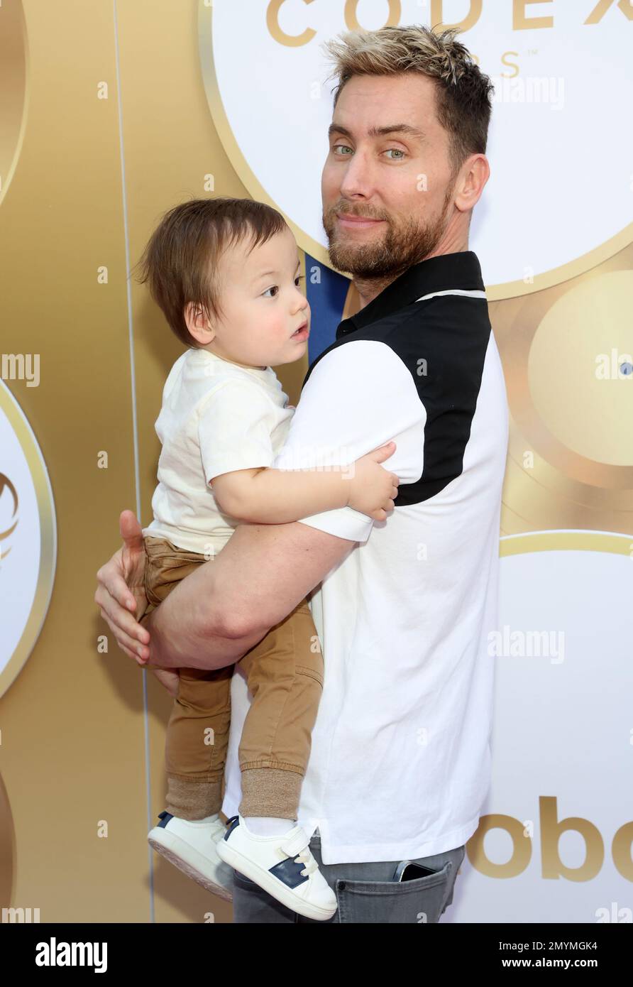 4 February 2023 -Beverly Hills, California - Lance Bass. 2023 Gold ...
