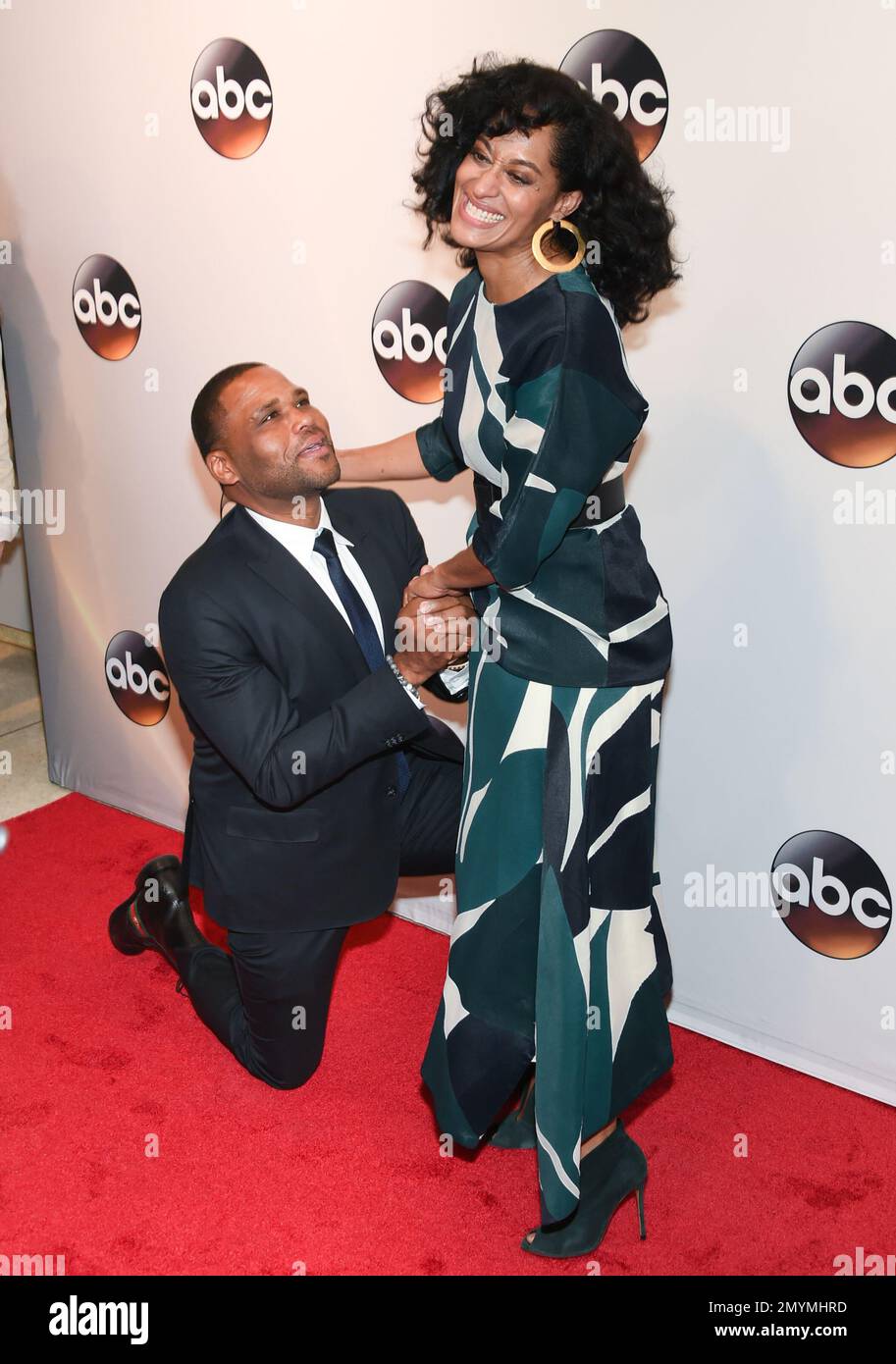Actors Anthony Anderson and Tracee Ellis Ross attend the ABC 2016 ...