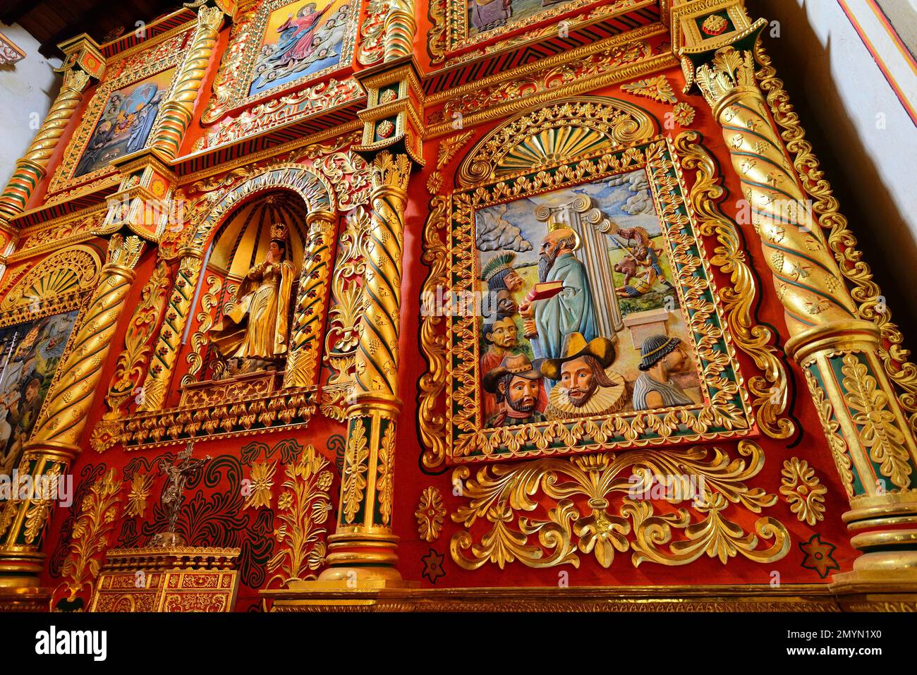Detail of the colourful altar of the mission church Catedral Inmaculada ...