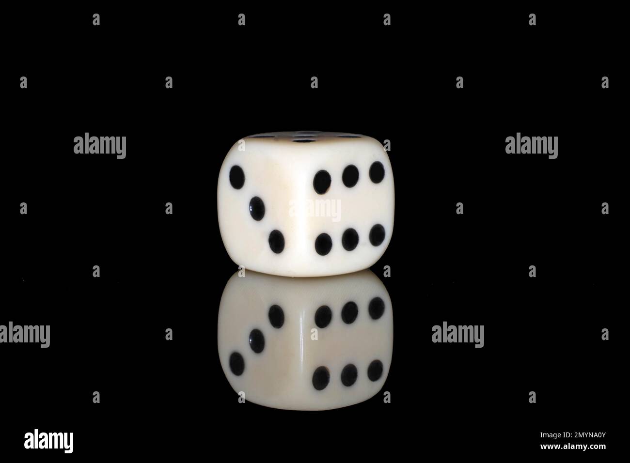 Black background dice hi-res stock photography and images - Alamy