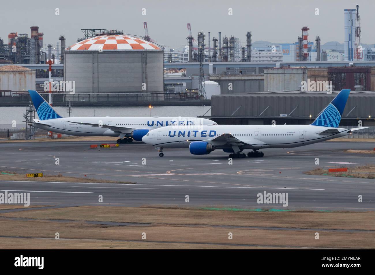 Tokyo, Japan. 2nd Feb, 2023. United Airlines Boeing Jets (a 787 and 777 ...