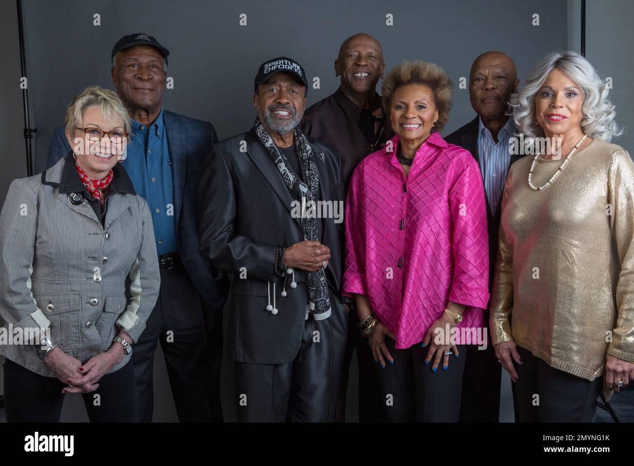 The original cast of "Roots", Sandy Duncan, from left, John Amos, Ben ...