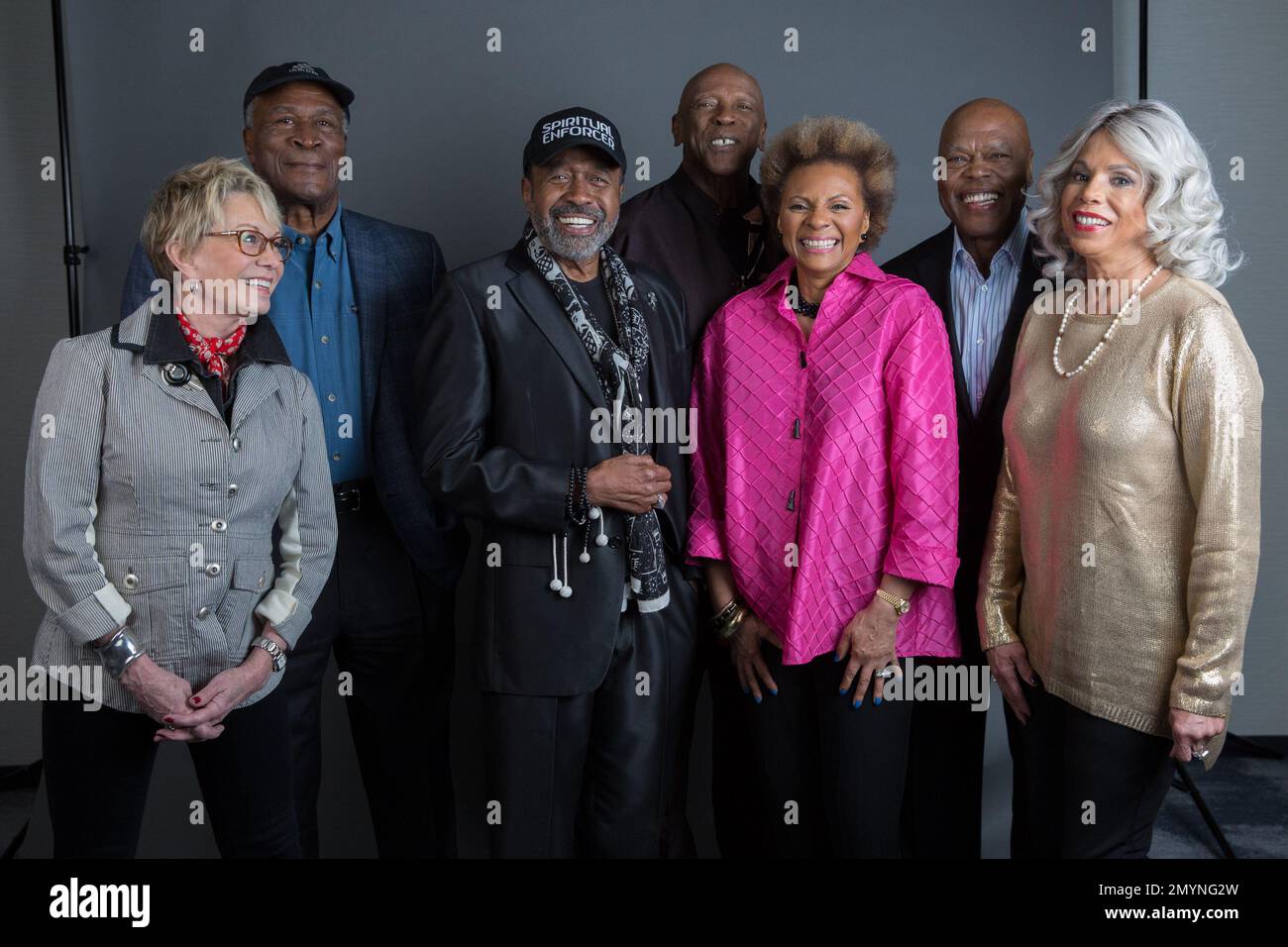 The original cast of "Roots", Sandy Duncan, from left, John Amos, Ben ...