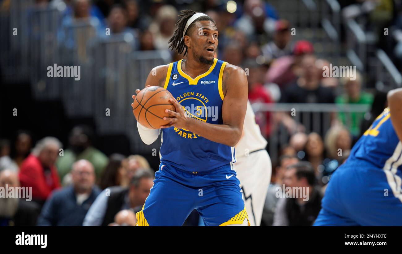 Golden State Warriors forward Kevon Looney (5) in the first half of an ...