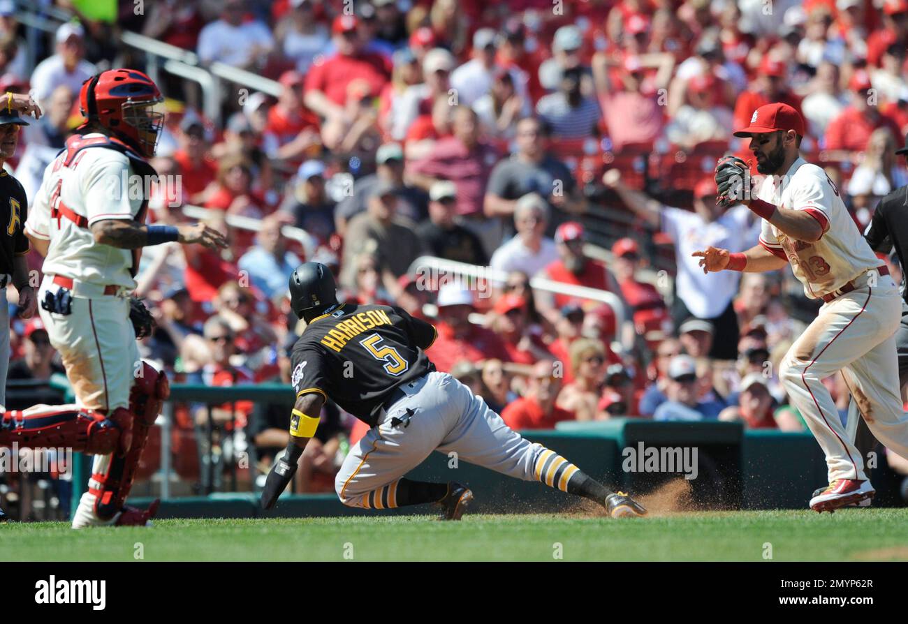 Pittsburgh Pirates' Josh Harrison (5) is out in a rundown between St ...