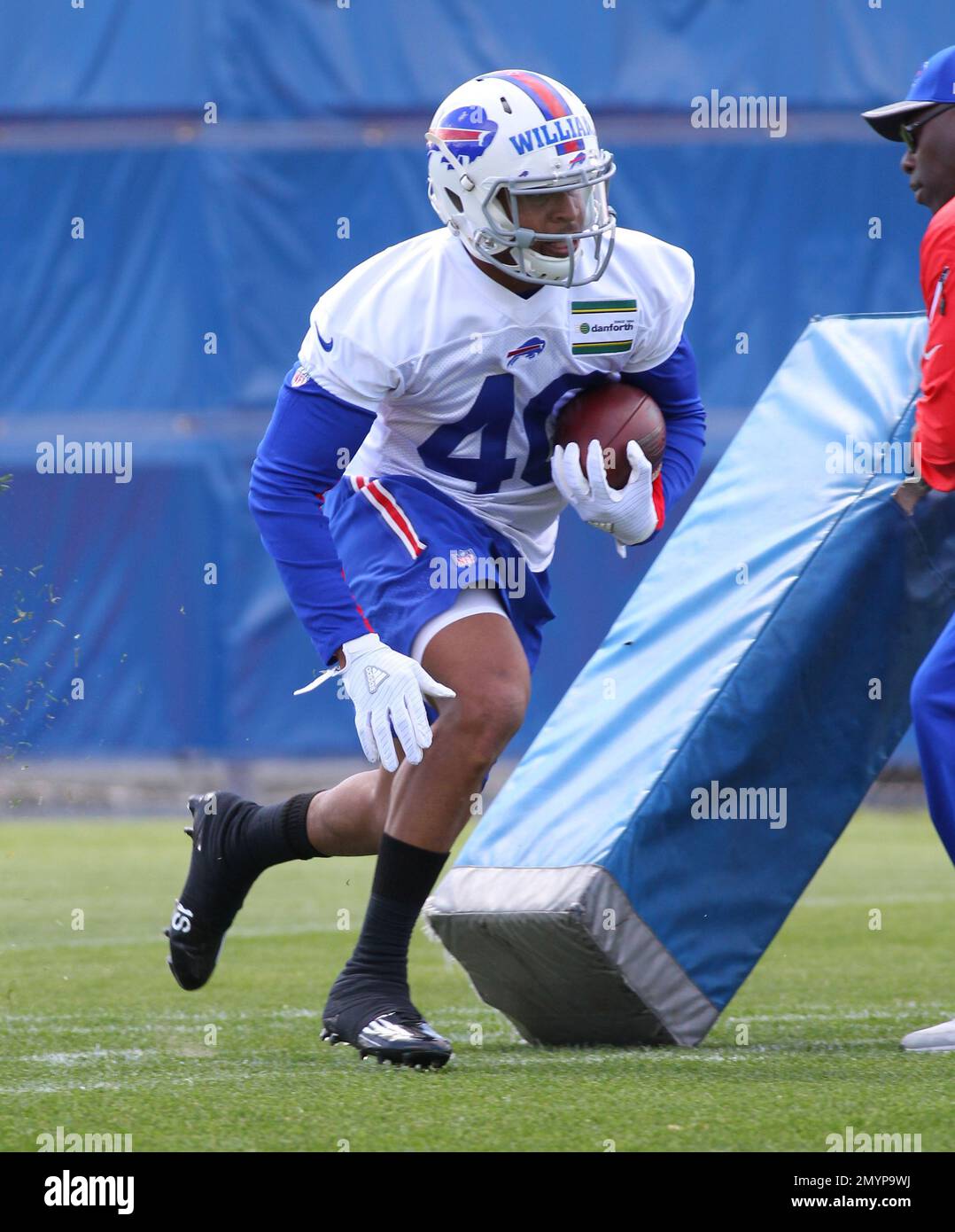 Buffalo Bills running back Jonathan Williams (40) takes part in drills ...