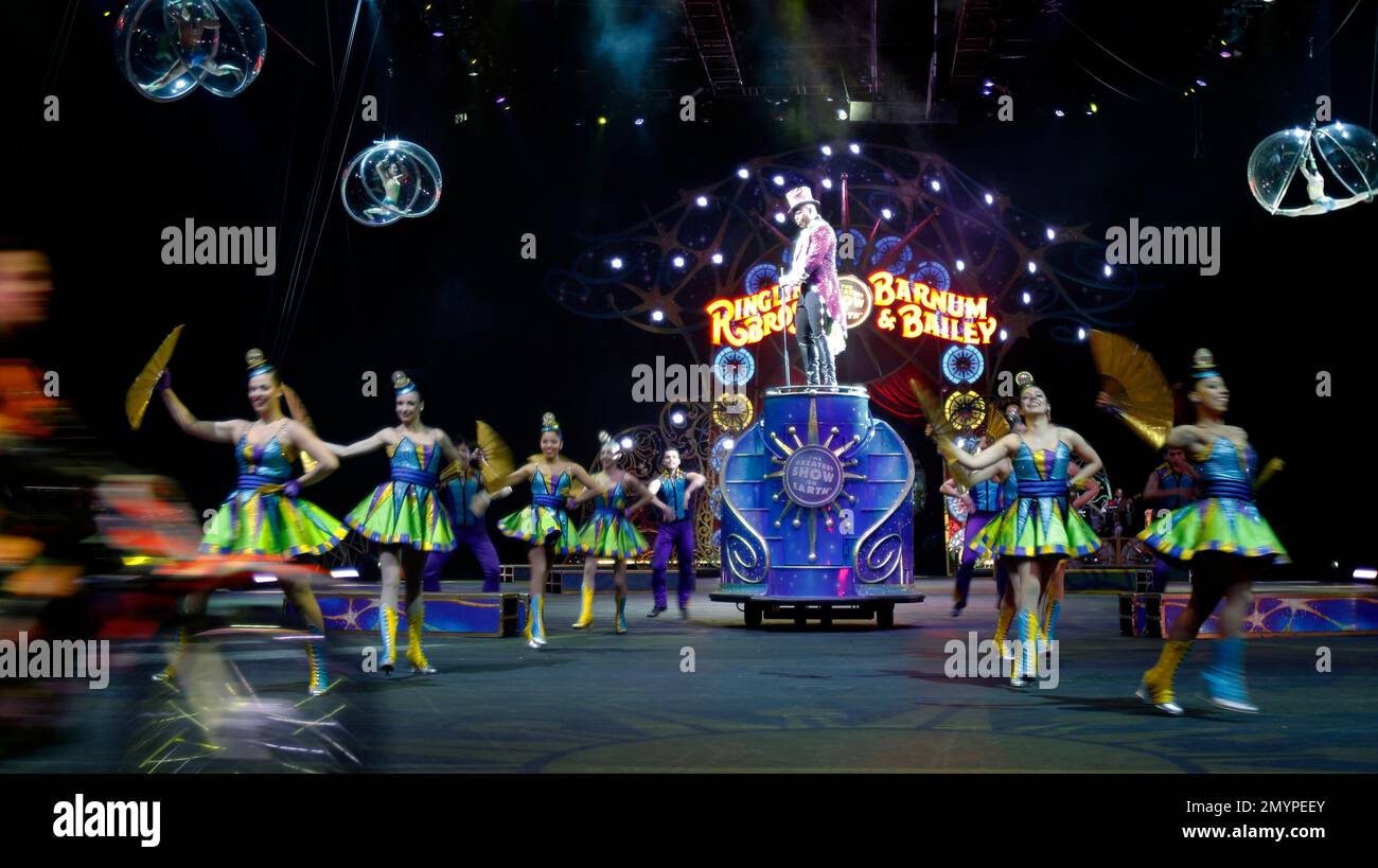 Members of Ringling Bros. and Barnum & Bailey Circus perform Sunday ...