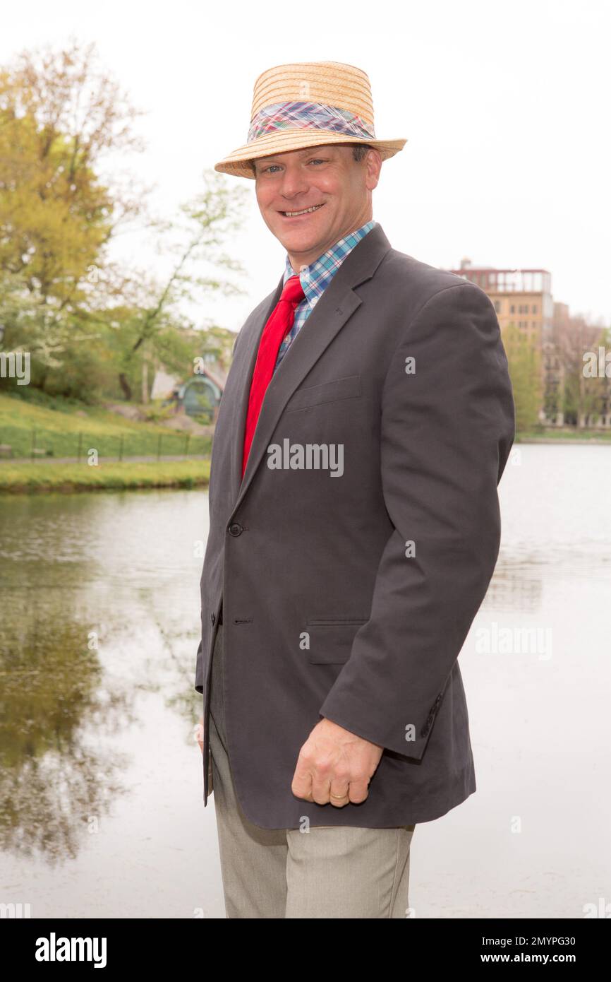 Cliff Washer arrives at 34th Annual Frederick Law Olmsted Awards ...