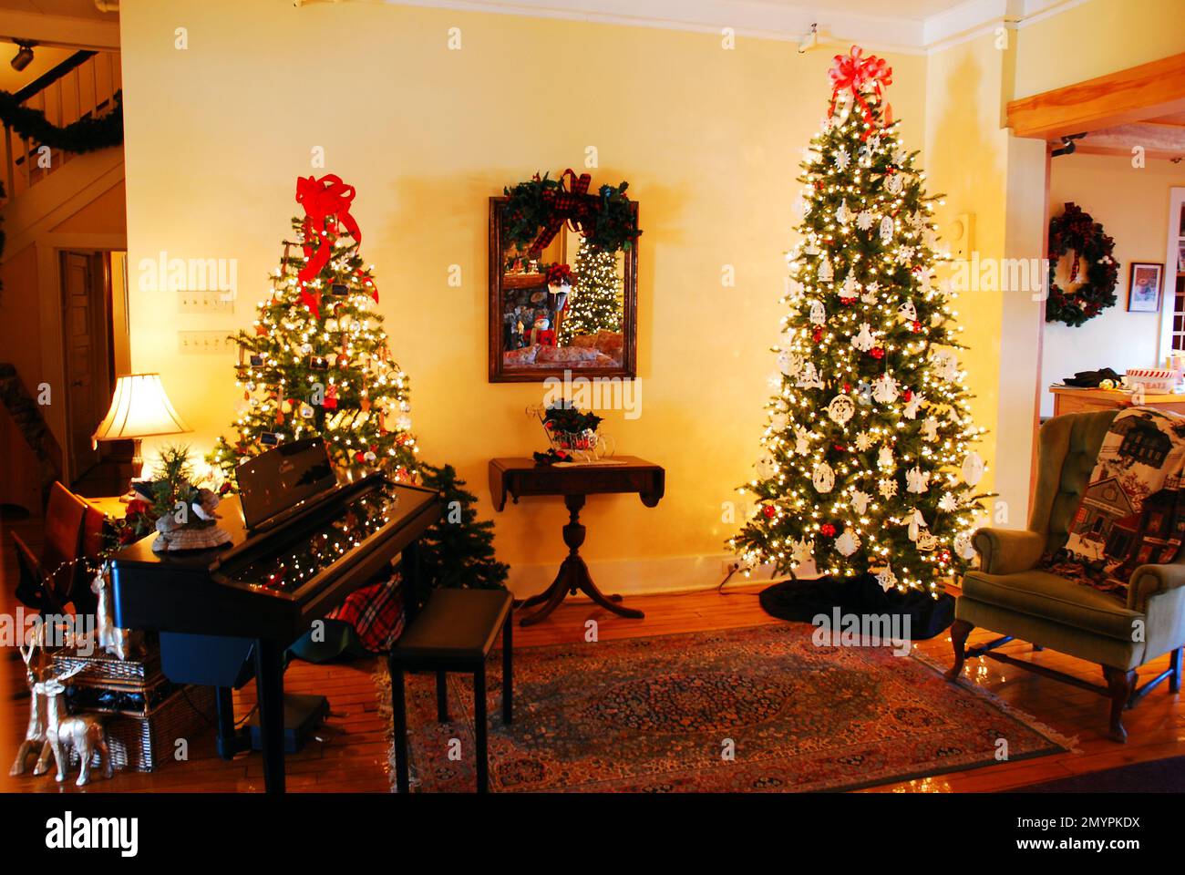 A charming Christmas scene Stock Photo - Alamy