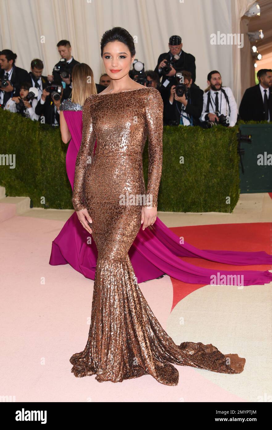 Rachel Smith arrives at The Metropolitan Museum of Art Costume ...