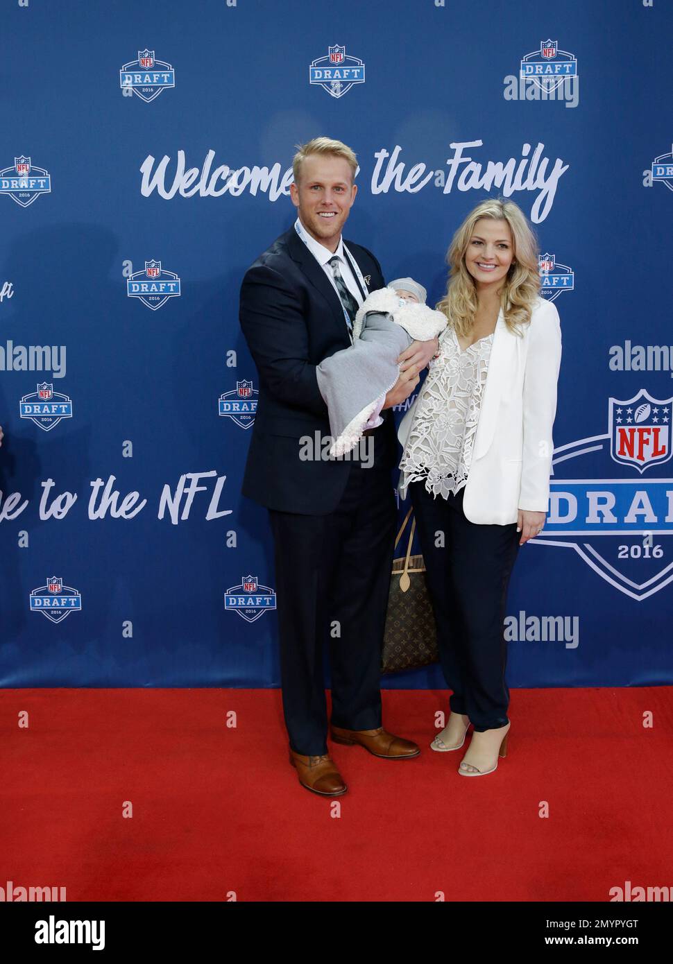 Former Walter Payton Men of the Year Patrick DiMarco poses for photos ...