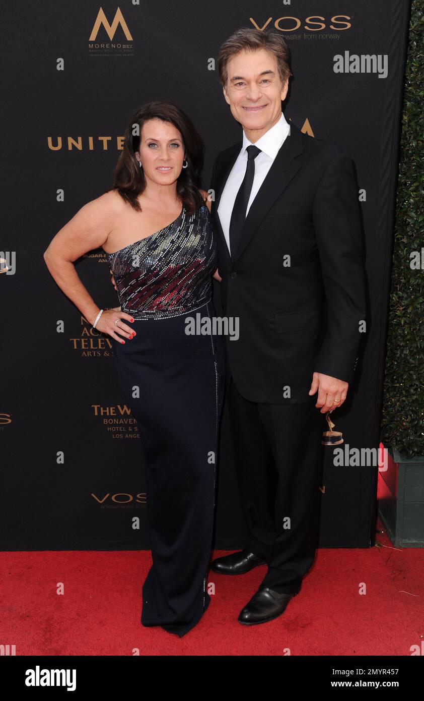 Dr. Mehmet Oz, right, and Lisa Oz arrives at the 43rd annual Daytime ...