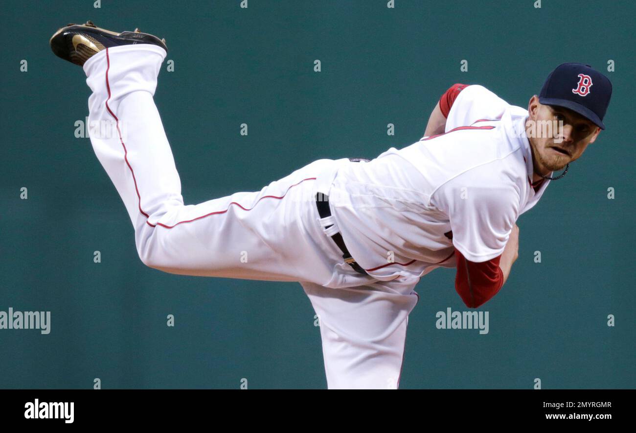 Boston Red Sox starting pitcher Clay Buchholz delivers during a ...