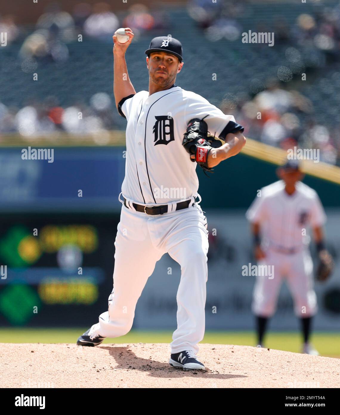 Detroit Tigers pitcher Shane Greene throws against the Cleveland ...